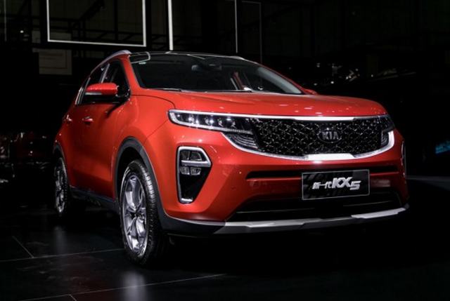 荣耀光环再加buff，新一代KX5引领车展新风尚-媒体聚焦-东风汽车集团有限公司