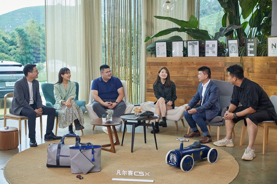 东风雪铁龙凡尔赛C5 X上市，累计定单已达12251辆-企业新闻-东风汽车集团有限公司